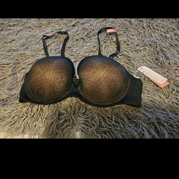 Ambrielle | Intimates & Sleepwear | 38 C Bra | Poshmark